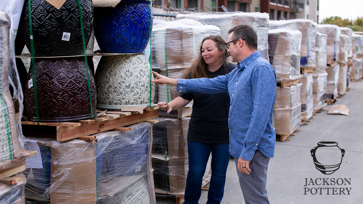 Jackson Pottery: Available and Looking ;) - Arett Outlook