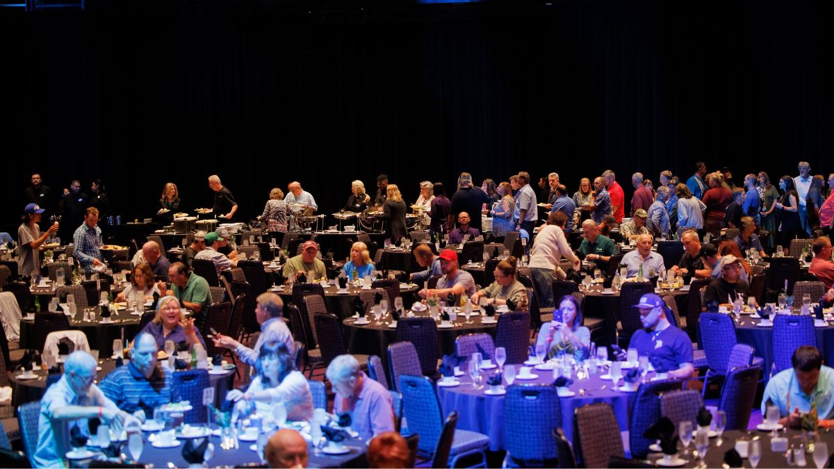 Arett Sales Open House Dinner Event - Arett Outlook